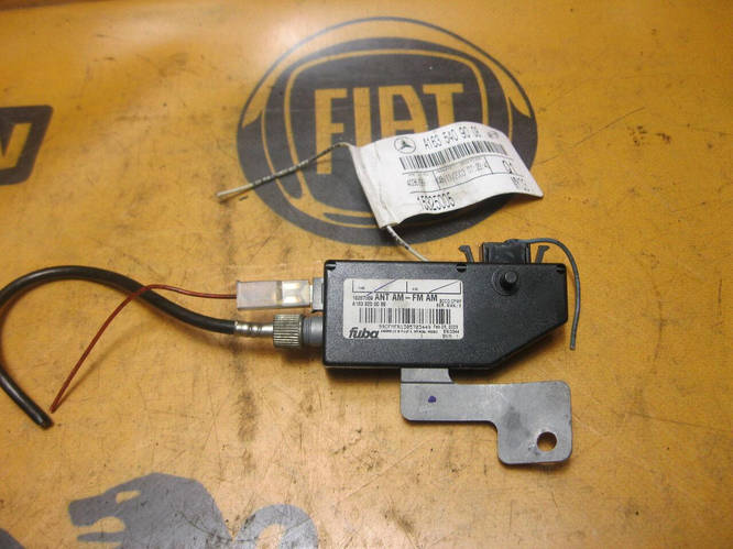 Б/У Антенний підсилювач MERCEDES-BENZ ML W163 A1638200089 (ID ...