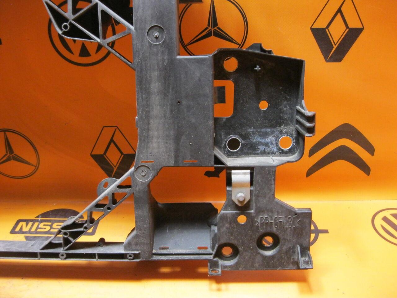 Купить Б/У Панель передняя (телевизор) RENAULT SCENIC III 752100007R ...