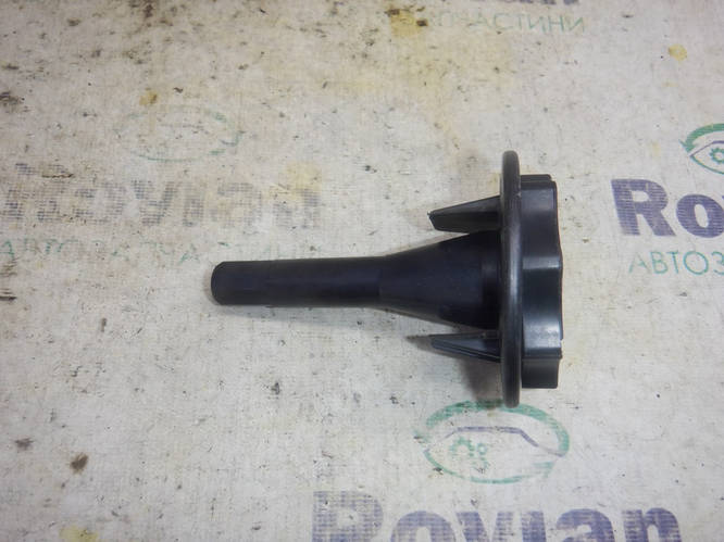 Купити Кріплення запаски (Седан) Dacia LOGAN 2005-2008 (Дачя Логан ...