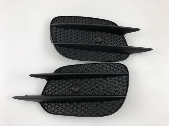 Решетки переднего бампера на Mercedes E-Class W213 2016-2020 год, цена ...