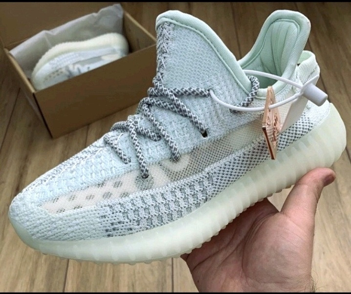 Купить Кроссовки женские Адидас Изи Adidas Yeezy Boost, цена 1650 ...