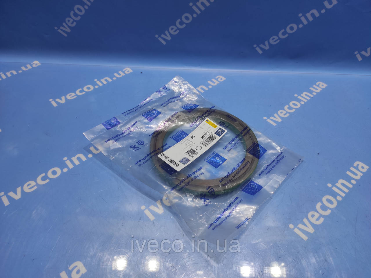 Купити Сальник валу карданного IVECO, RVI, Volvo, 42538856, 7420832385 ...