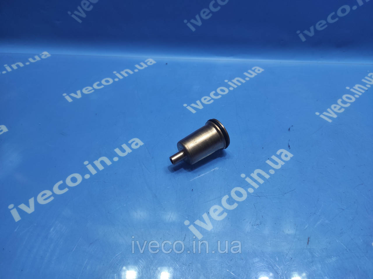 Стакан Форсунки VOLVO FH12 FL12 FM12 1546718 85104133 88373CNT — в ...