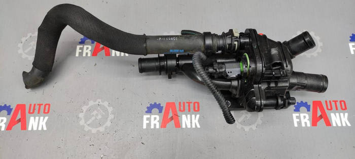 Патрубок термостату/ корпус термостату 9684684180 для Citroen/ Peugeot ...