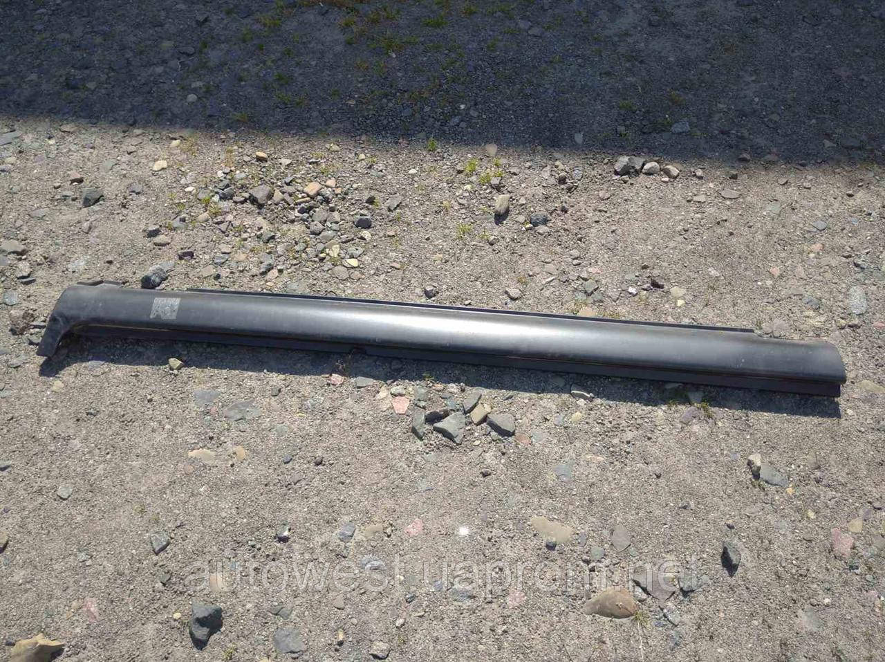 Купить Накладка порога левая Hyundai Santa FE 2008г. 87730-2B000, цена ...