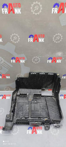 Полка під акумулятор 8200467409 для Renault Grand Scénic II/ Megane II ...