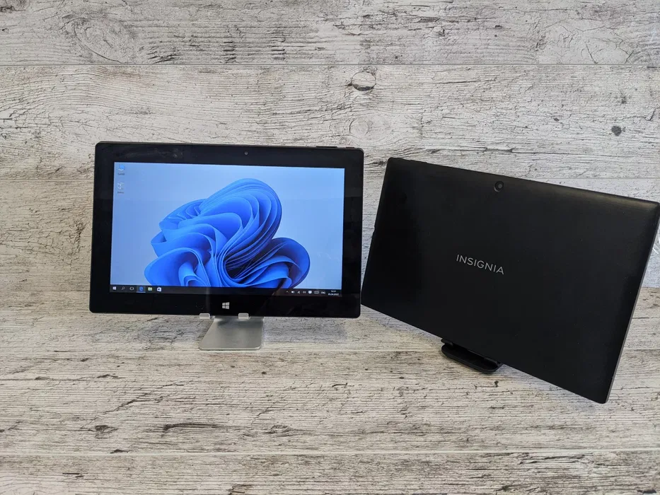 Купити Планшет Insignia flex 11.6 Full HD IPS 2/32 Intel Atom Windows ...