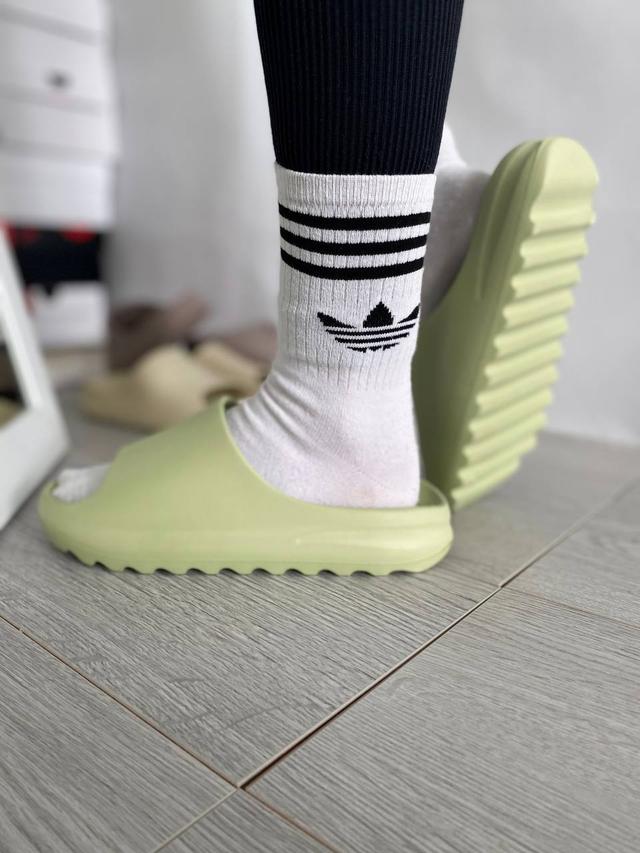 Купить Женские шлепанцы Adidas Yeezy Slide Olive (оливковые ...