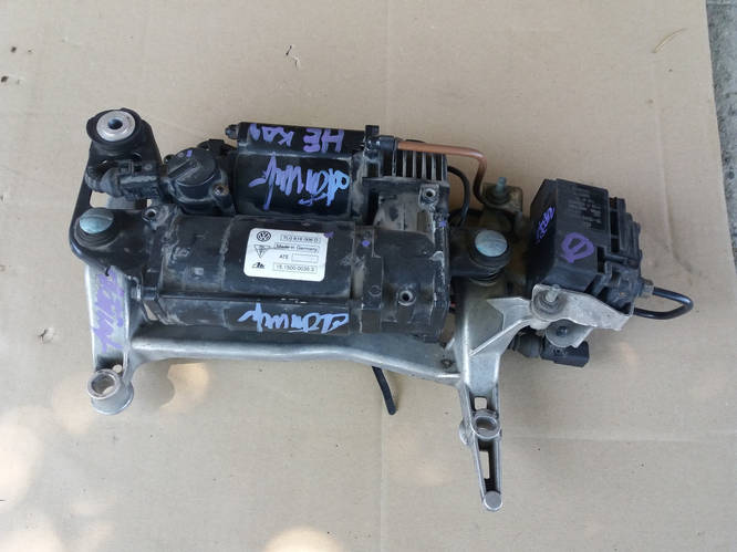 Купити РЕМКОМПЛЕКТ для Компресора пневмопідвіски Volkswagen Touareg ...