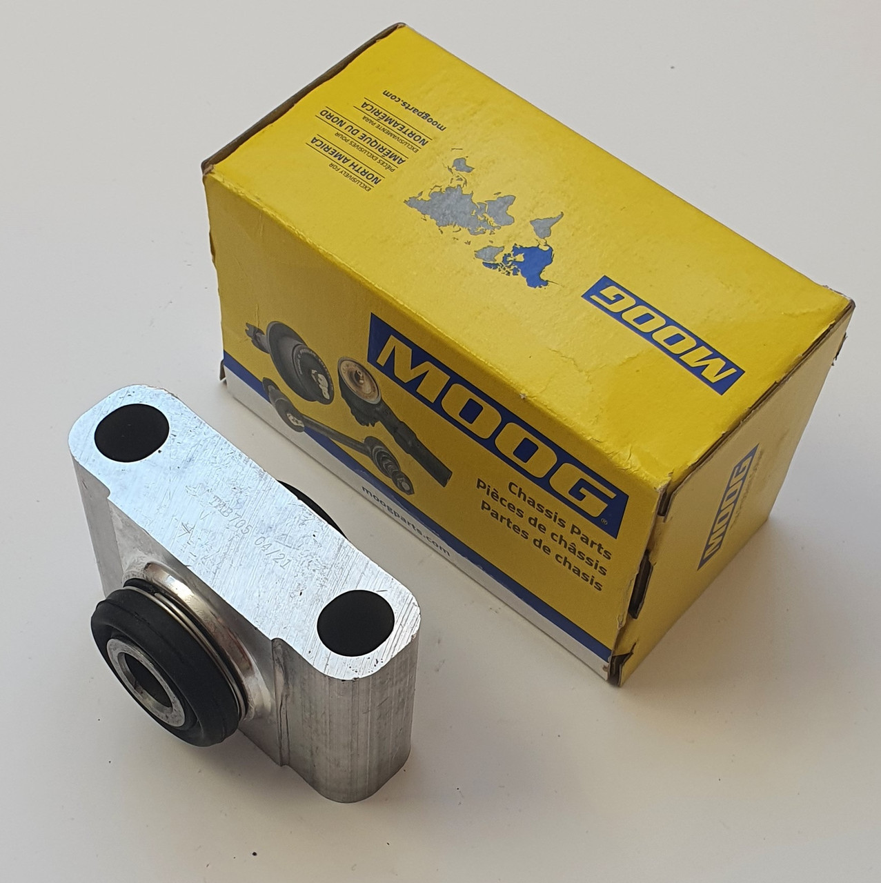 Купить Сайлентблок плавающий заднего верхнего рычага Ford Explorer/Flex ...