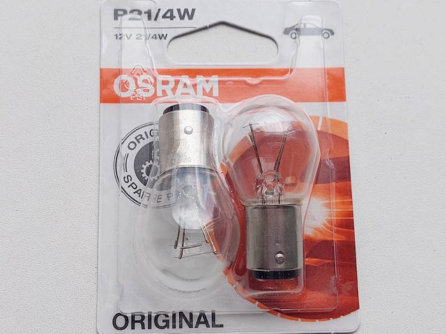 Лампа P21/4W 12V BAZ15d (Osram) смещенный цоколь 7225-02B, цена: 147 ...