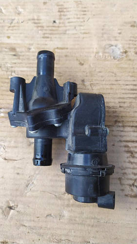 Клапан системы охлаждения Клапан води 922309109r qashqai j11 juke ii ...