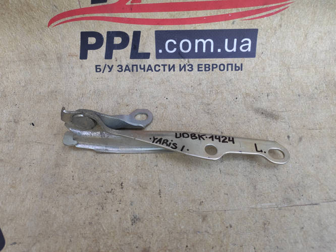 Купить Toyota Yaris I 1999-2006 петля капота левая 53420-0d010, цена ...