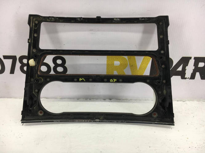 Купити Накладка панелі управління кліматом перед MERCEDES ML 320 W164 ...