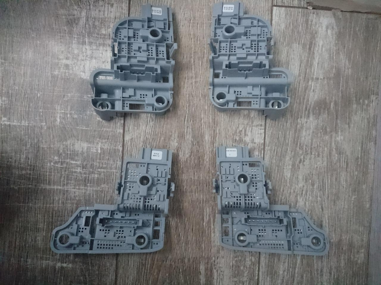 Плата заднего фонаря mercedes мерседес w204 A2048202377 A2048202477 ...