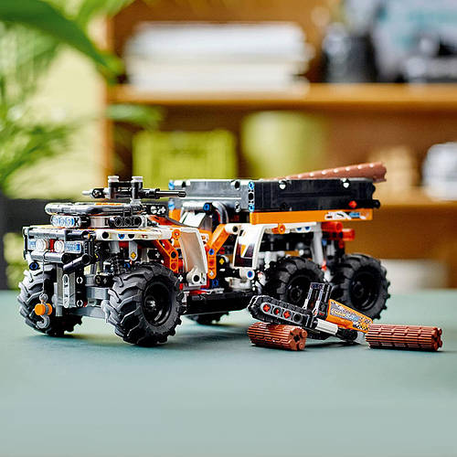 Купить Конструктор Lego Technic Внедорожный грузовик 764 детали (42139 ...