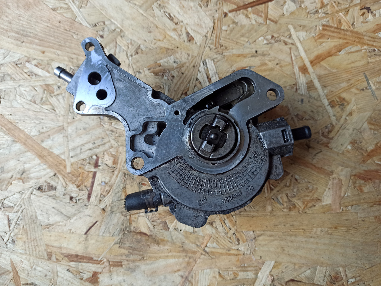 Купити Тандемний паливний насос 038145209N, 038 145 209 N Touran Caddy ...