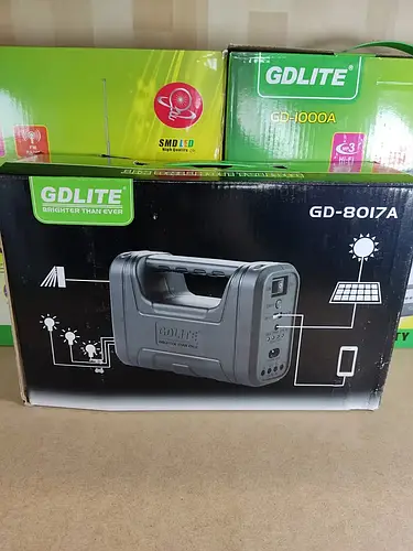 Купить Портативная Солнечная Станция GDLITE GD-8017A (4000 MAh,Солнечная Панель 3 Вт,), цена ...