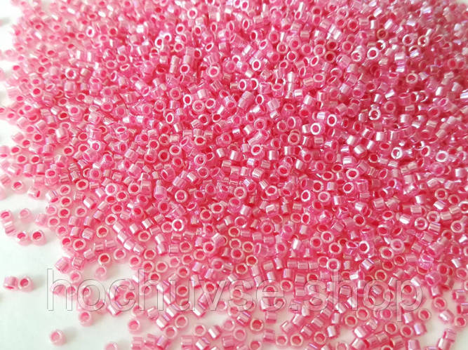Купить Японский бисер Miyuki Delica 11/0 DB0236 - Lined Crystal Rose ...