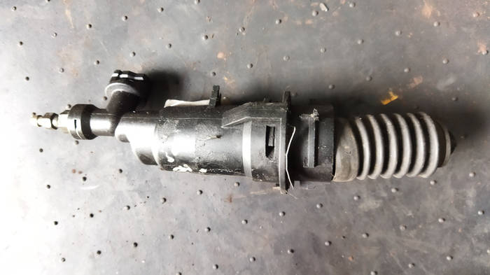 Купити Головний циліндр зчеплення Peugeot 208 Citroen 9812924580, ціна ...