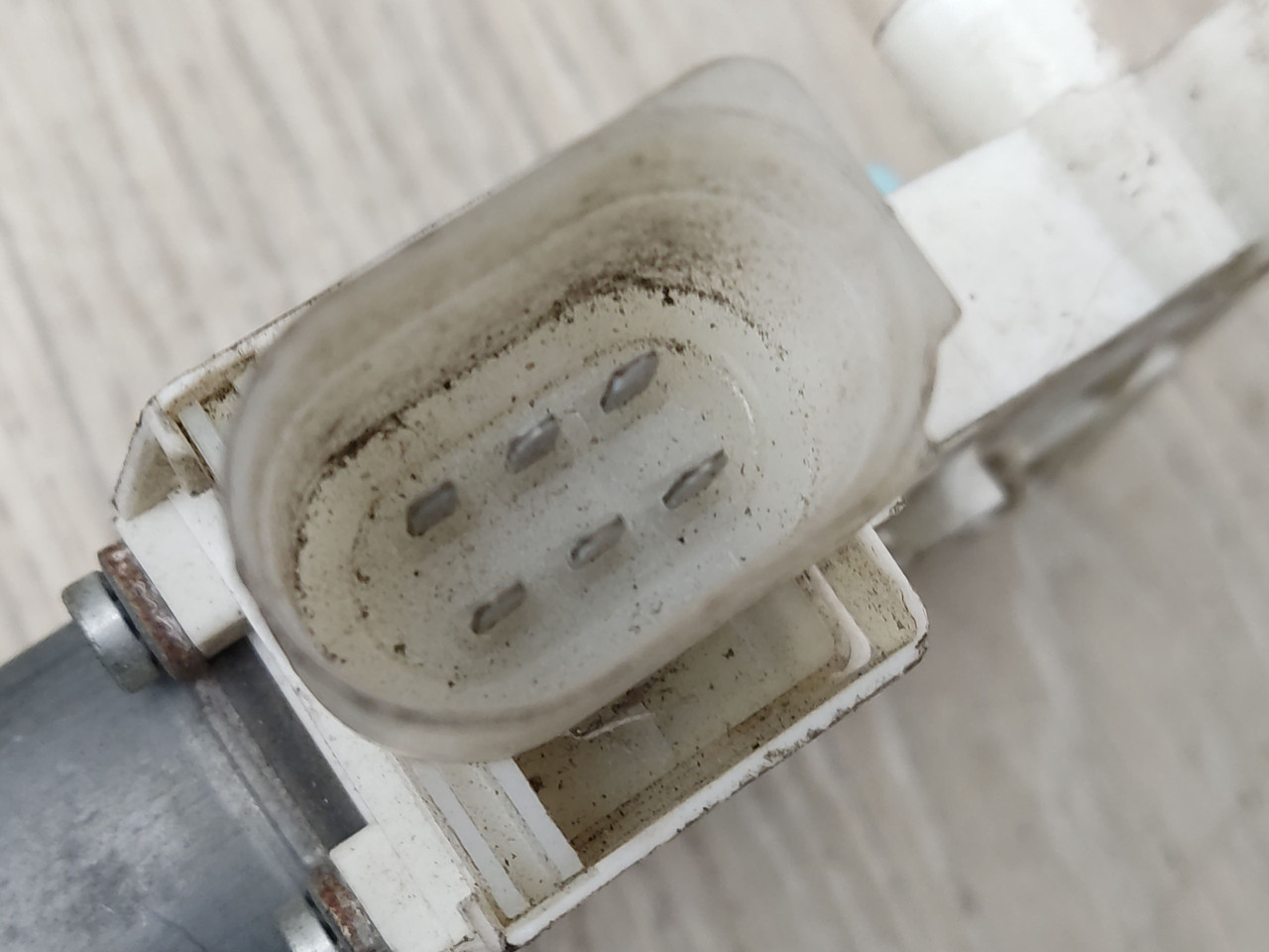 Купити Мотор моторчик склопідйомника дверей правий BMW 5 F10 (2010-2016 ...