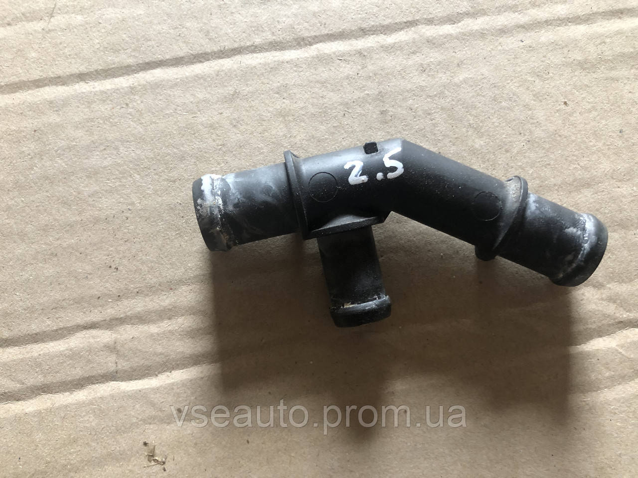 1K0121087N Фланец системы охлаждения (тройник) Volkswagen Jetta Джетта ...