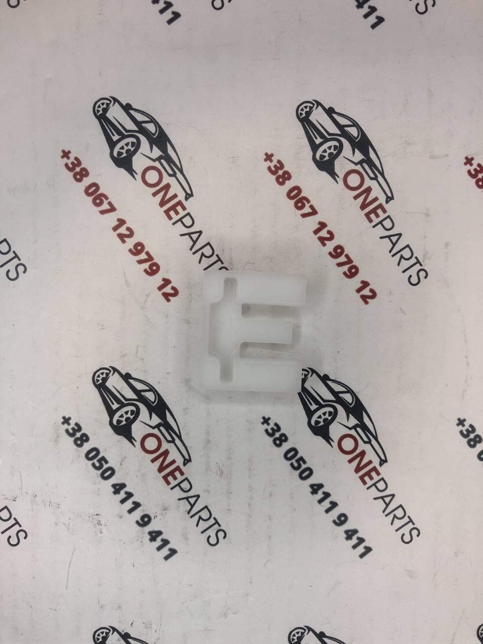 Клипса накладки заднего бампера Mitsubishi - 6512A681, цена 80 грн ...