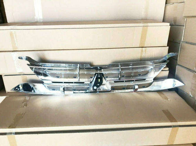 Решетка радиатора Mitsubishi Outlander 3 - 7450A967, цена 9918 грн ...