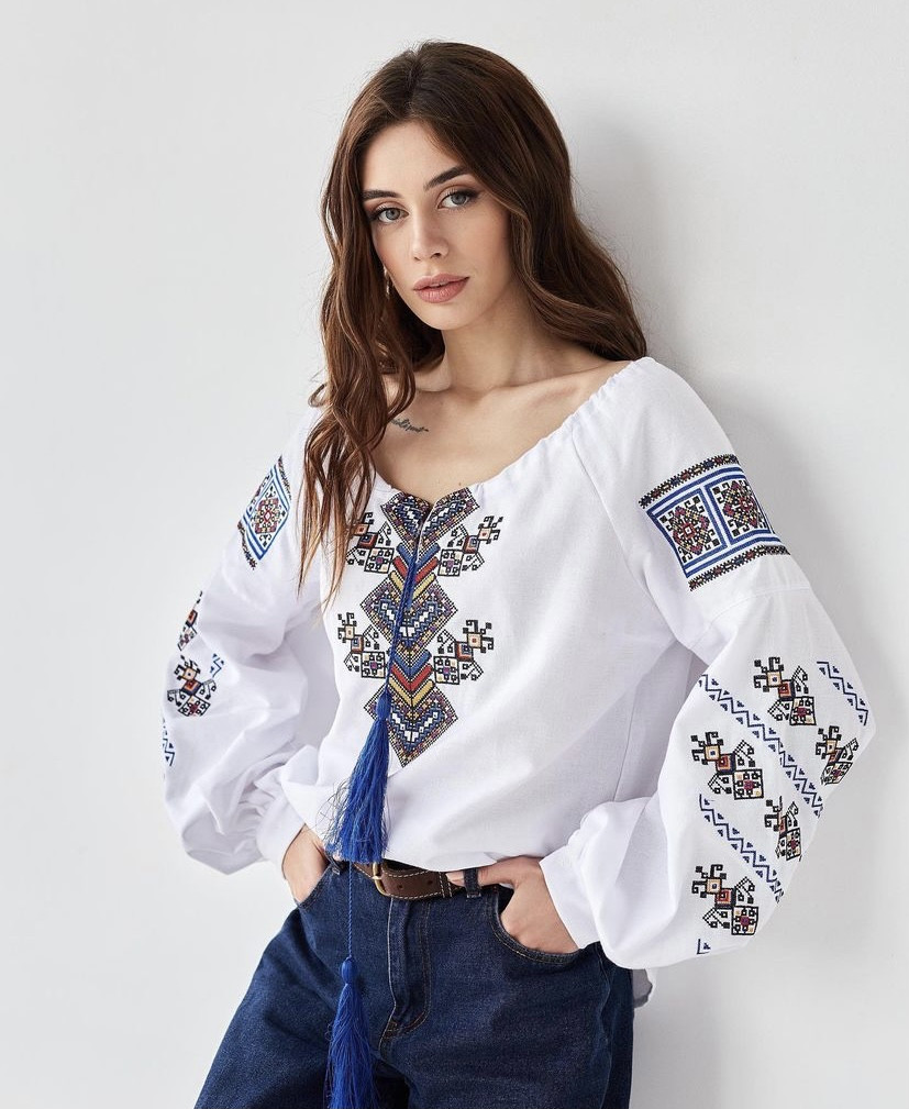 Женская Вышиванка Блузка с Вышивкой — Купить Недорого на Bigl.ua ...