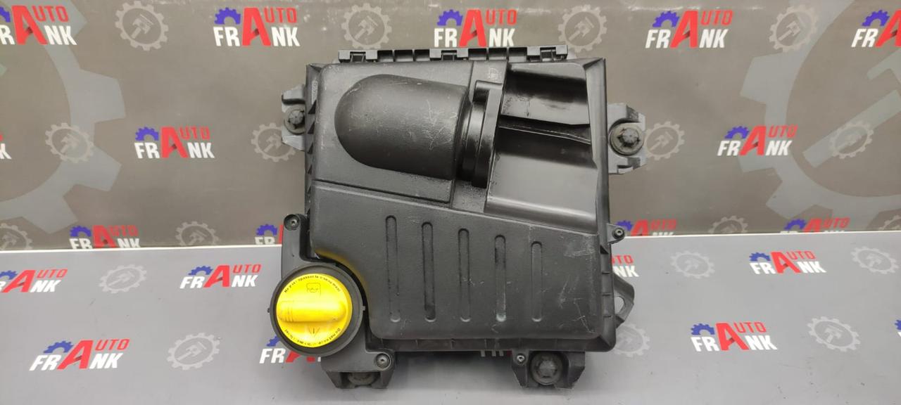 Купить Корпус воздушного фильтра 8200760899 для Nissan/ Opel/ Renault ...