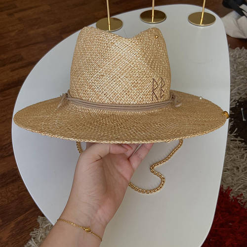 Нереально стильная шляпа с цепочкой в стиле Ruslan Baginskiy Руслан ...