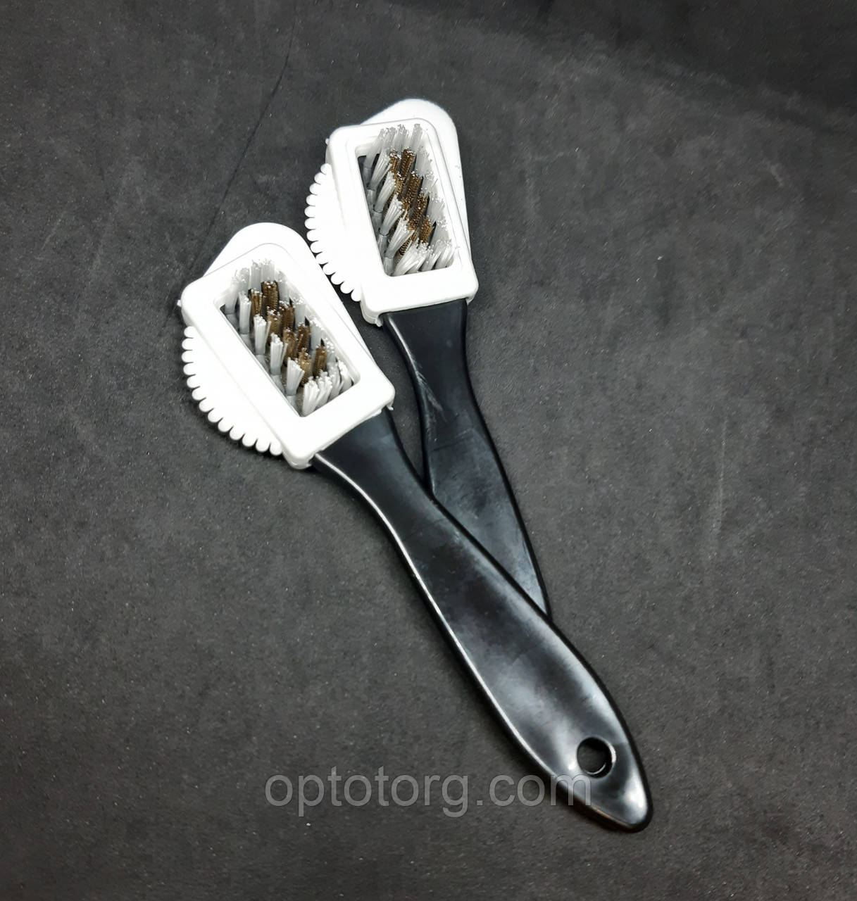 Щетка для замши и набука тройная: продажа, цена в Одессе. Обувные щетки ...