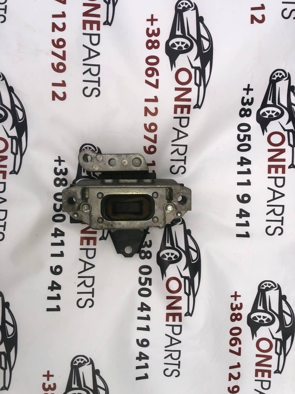 Подушка крепления двигателя правая б/у Mitsubishi Outlander 3 ...