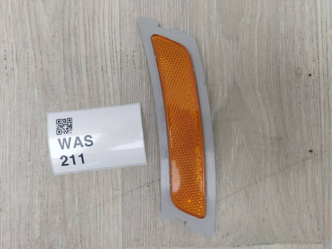 Купити Катафот відбивач переднього бампера правий BMW 5 F10 F11 (2011 ...