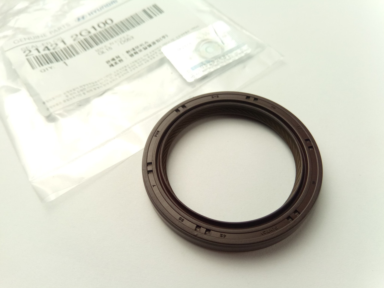 Сальник коленвала Hyundai/KIA передний, MOBIS (214212G100), цена 227 ...