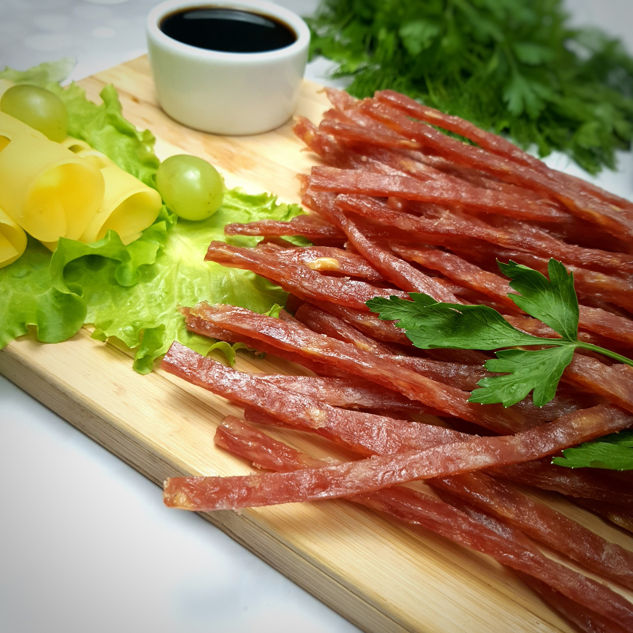 Соломка зі свинини з сиром , 1кг, закуски до пива. м'ясні снеки, ціна ...