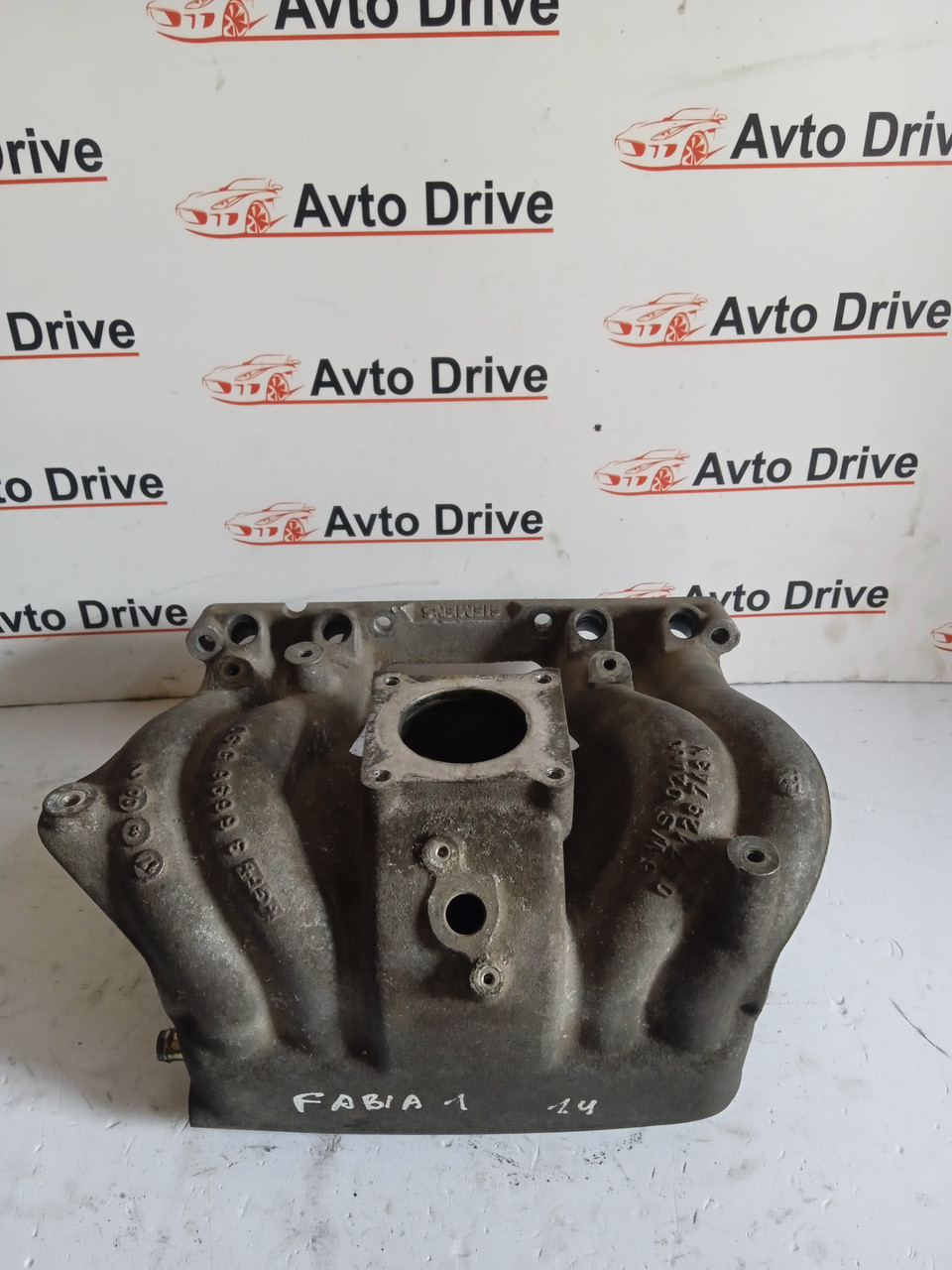 Впускний колектор Skoda Fabia 1.4 бензин 8 V 1999-2007 рік 047129743M ...