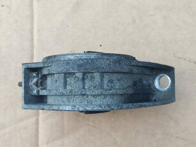 Подушка двигуна мерседес mercedes w168 задня ліва права A1682400618 ...