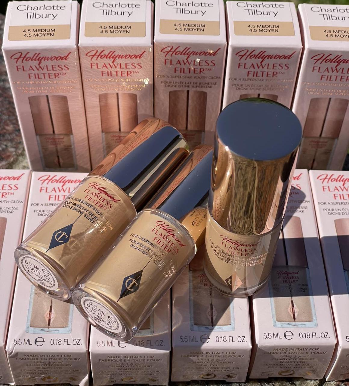 Підсвічує праймер Charlotte Tilbury Mini Hollywood Flawless Filter - 2 ...