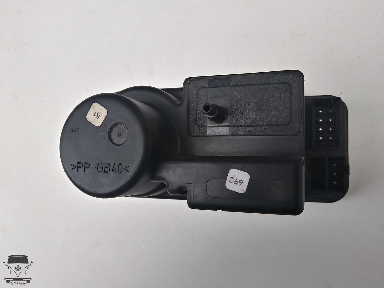 Купить Компрессор центрального замка (202 800 19 48) Mercedes C-Class W ...