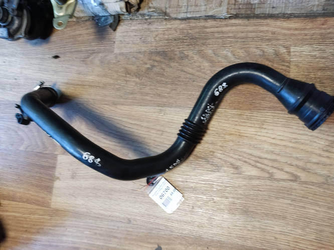 Патрубок інтеркулера Renault Megane 3 Scenic 3 1.5DCI 8200981497 06700 ...