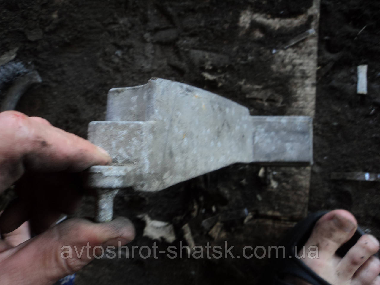 Купить Рено Симбол 1 (1999-2006) кронштейн подушки двигуна правий ...