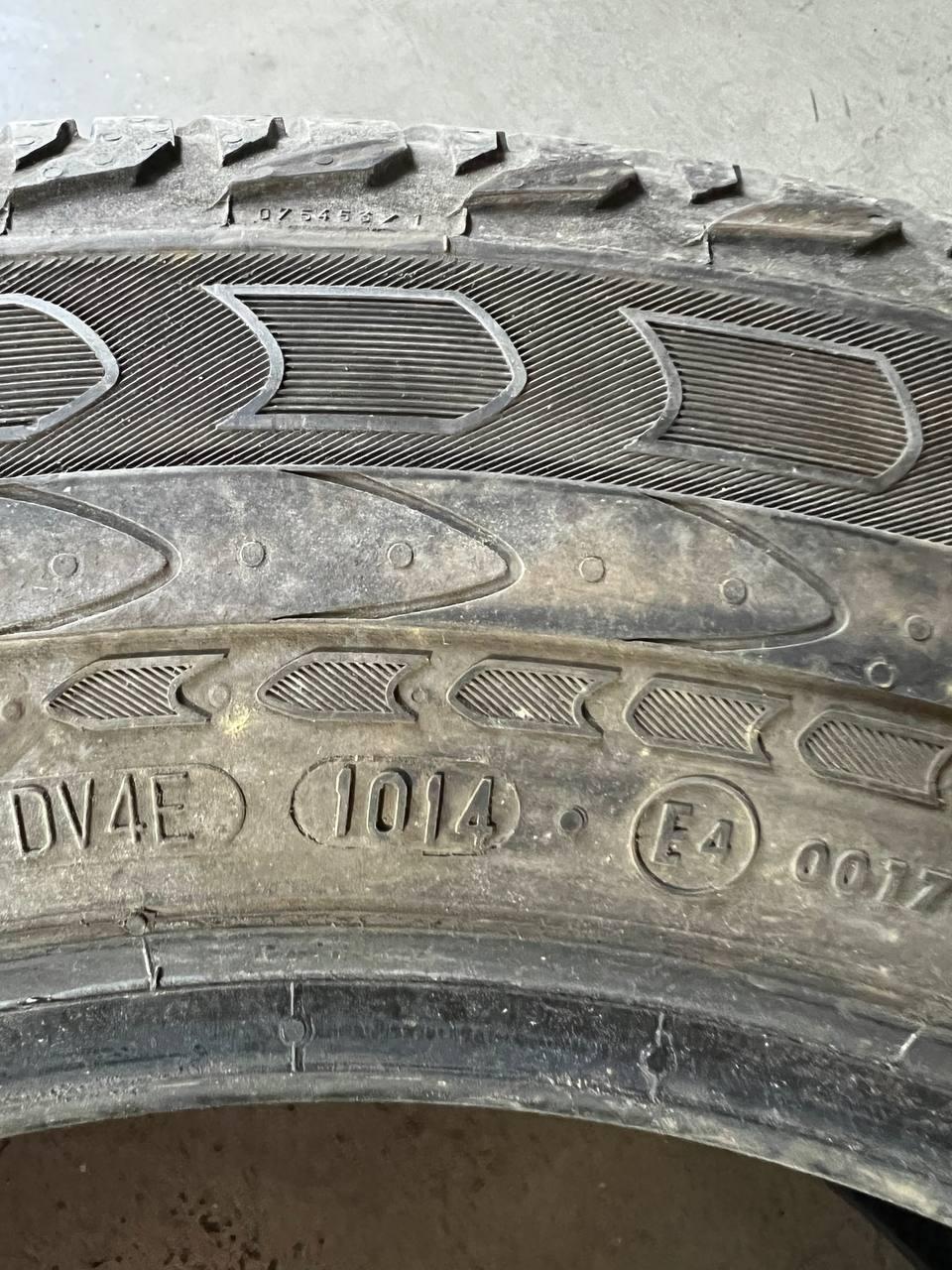 Шини літо /Шины лето R 16 С 215 65 Континенталь Continental2-16-215-65 ...