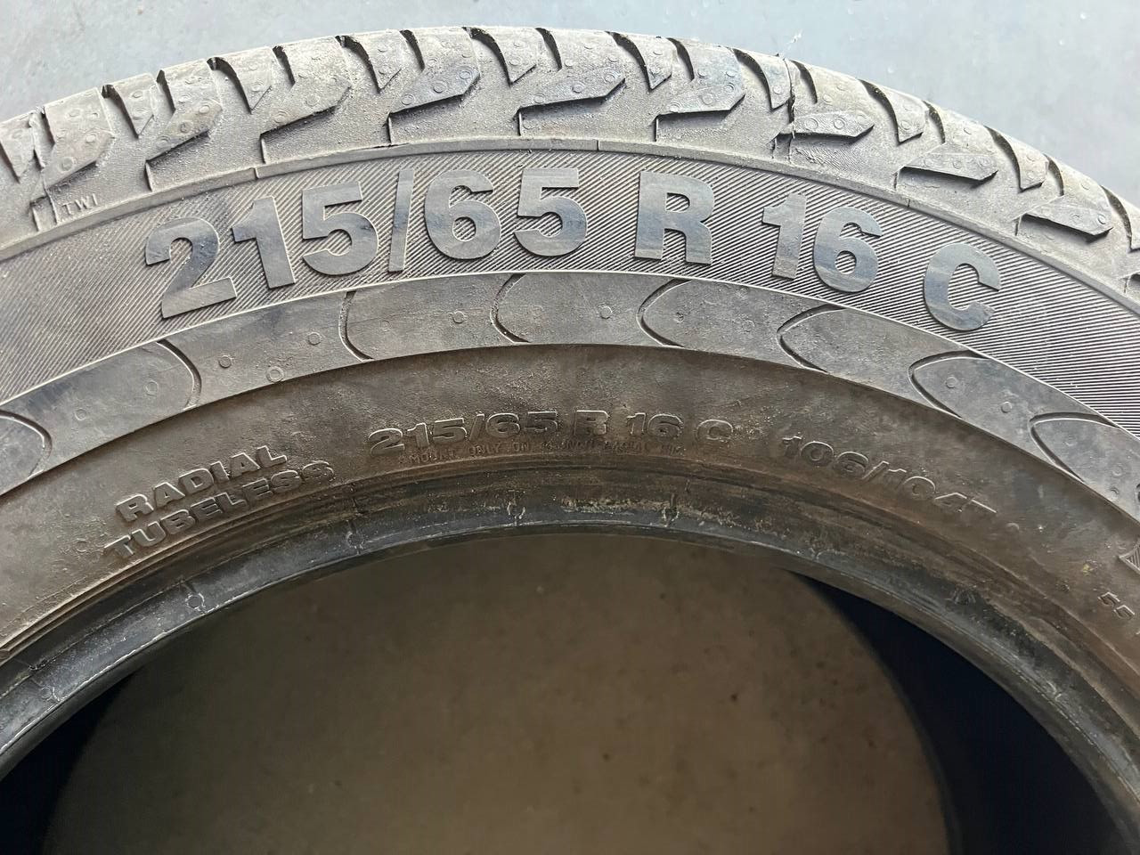 Шини літо /Шины лето R 16 С 215 65 Континенталь Continental2-16-215-65 ...