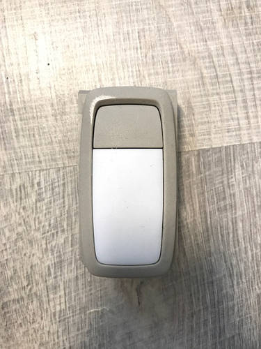 Купить Плафон подсветки салона Infiniti Qx50 J55 KR20DDET 2020 (б/у ...