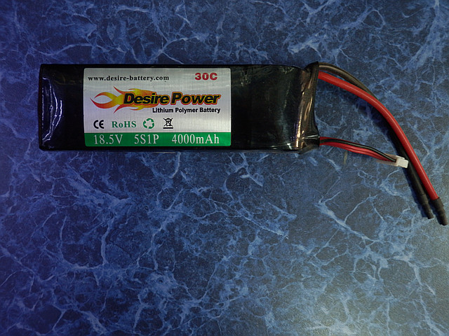 Литий-полимерная батарея Disire-power 18,5V 4000mAh-30С (44*43*135)476г ...