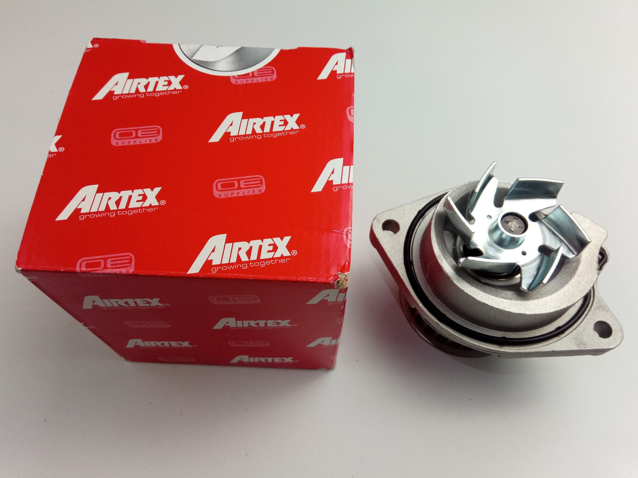 Купить Помпа AIRTEX, Caddy II/Caddy III/Octavia/Golf IV/V/Fabia/Polo 1 ...