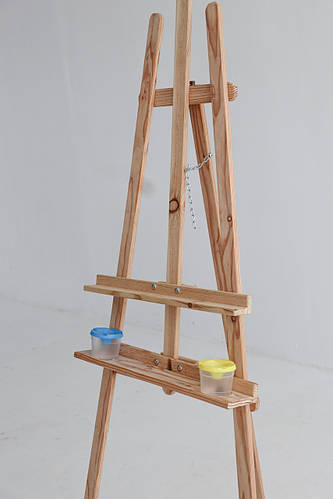 Мольберт для малювання з підставкою для стаканчиків, ціна 740 грн ...