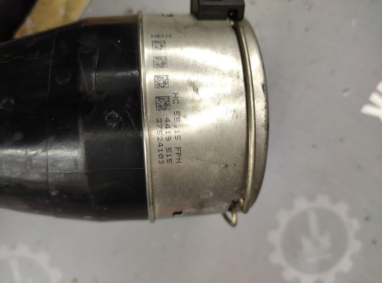 Патрубок интеркуллера правый 144605593R для Nissan NV400/ Opel Movano B ...