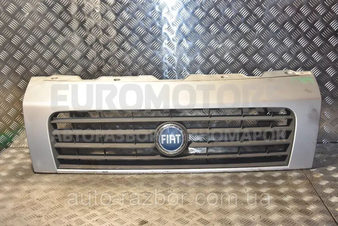 Решітка радіатора Peugeot Boxer 2006-2014 1308067070, ціна 2460 грн ...